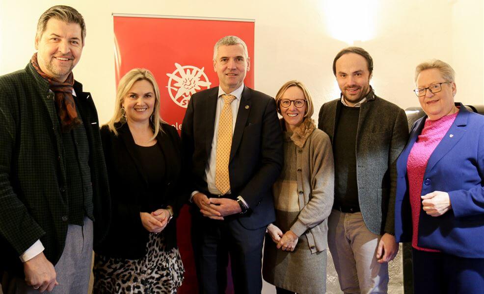 Sprechstunden-Angebot der SVP-Mandatare im neuen Co-Working Space in Brixen